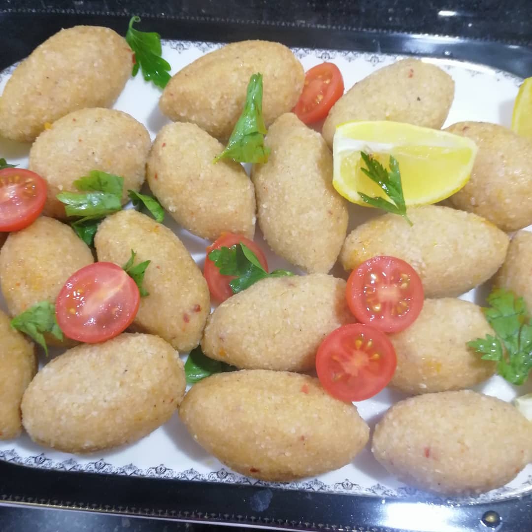 İçli Köfte Tarifi - Lezzetlerim.Com